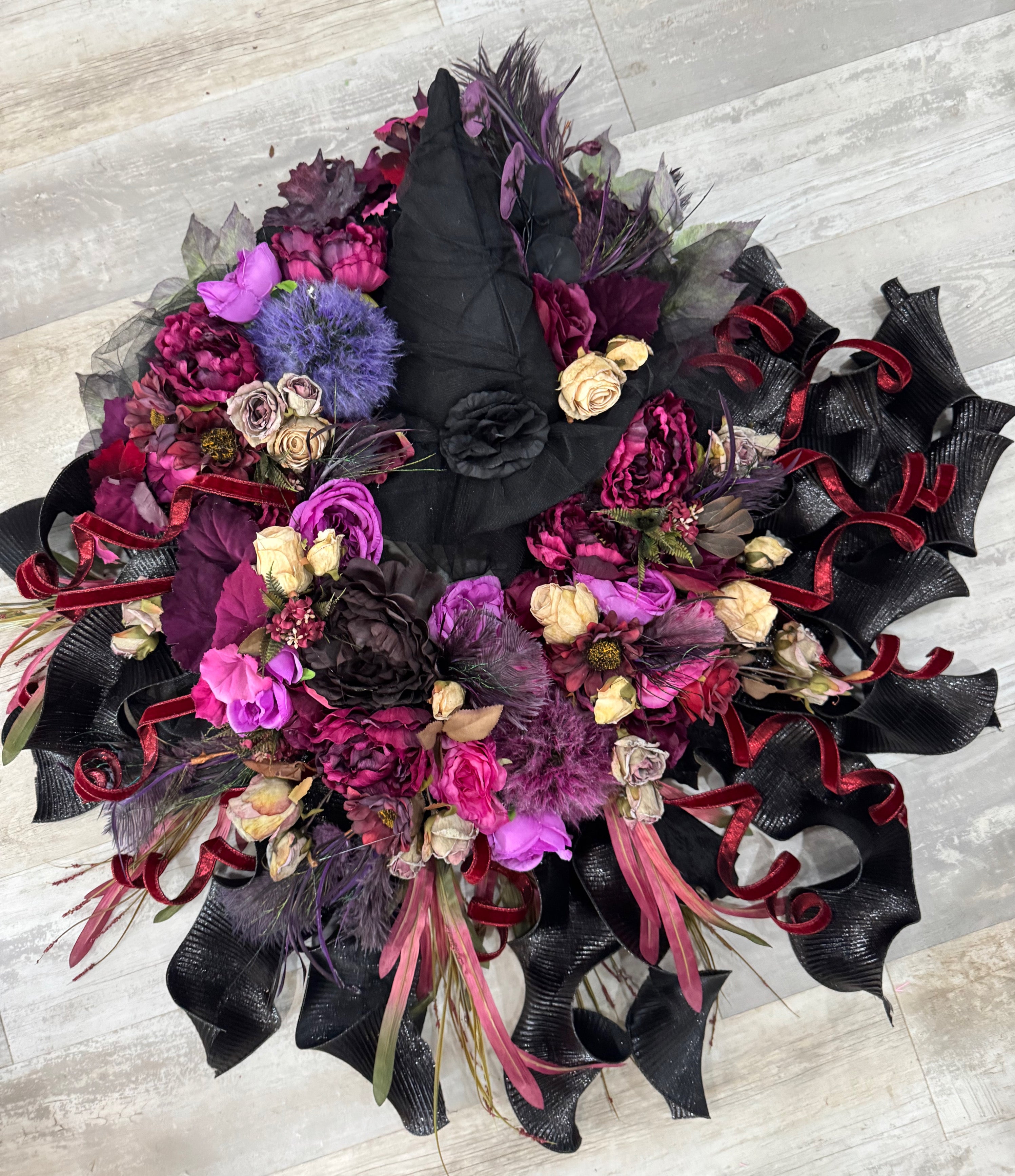 Witch Floral Hat Wreath | Burlap and Bling Decor